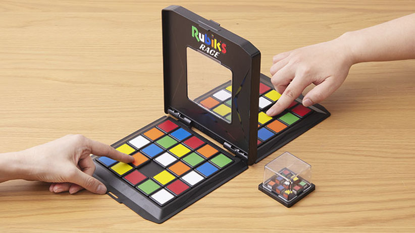 色を揃えて対戦できるスライドパズル、ルービックキューブシリーズ新作「ルービックレースマスタープラス」 ｜デザインを深掘り MdN
