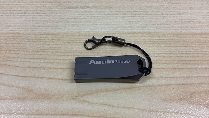 実態が256GBではなく64GBの偽装USBメモリで専門家が注意喚起！ 怪しいメーカー製品にはご要注意を ｜デザインを深掘り MdN