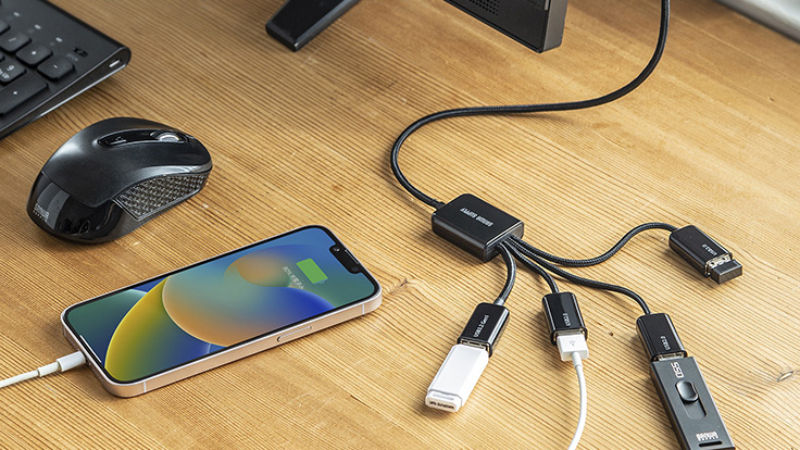四股の構造で延長ケーブルのような使い心地 サンワサプライが新たな4ポートUSBハブを発売 ｜デザインを深掘り MdN