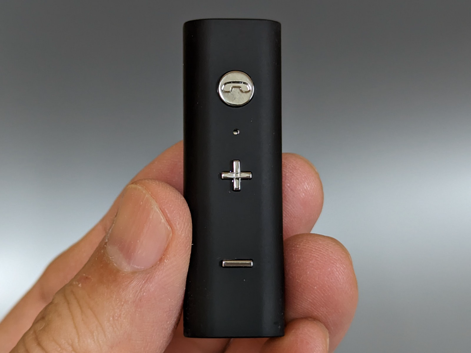 わずか550円で有線イヤホンがBluetoothで使える！ダイソーやワッツで販売されているE Coreの格安 Bluetoothオーディオレシーバー【E-21】 ｜デザインを深掘り MdN