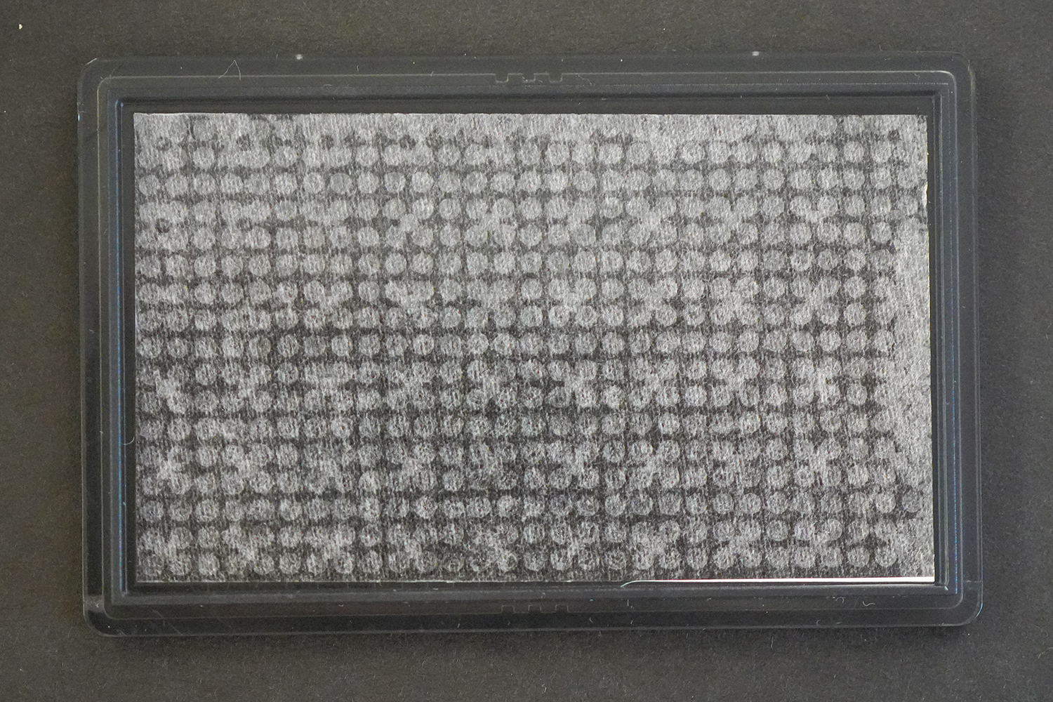 発売前からSNSで話題沸騰！Gakken「大人の科学マガジン」の付録、手乗りサイズの小さな活版印刷機で味のある印刷を楽しもう ｜デザインを深掘り MdN