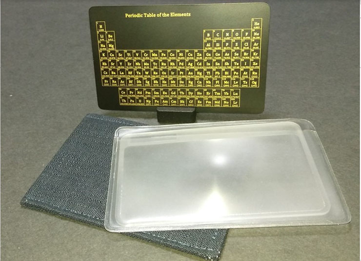 reap japan、光輝く周期表カード「The chemistry card 2.0」 ｜デザインを深掘り MdN