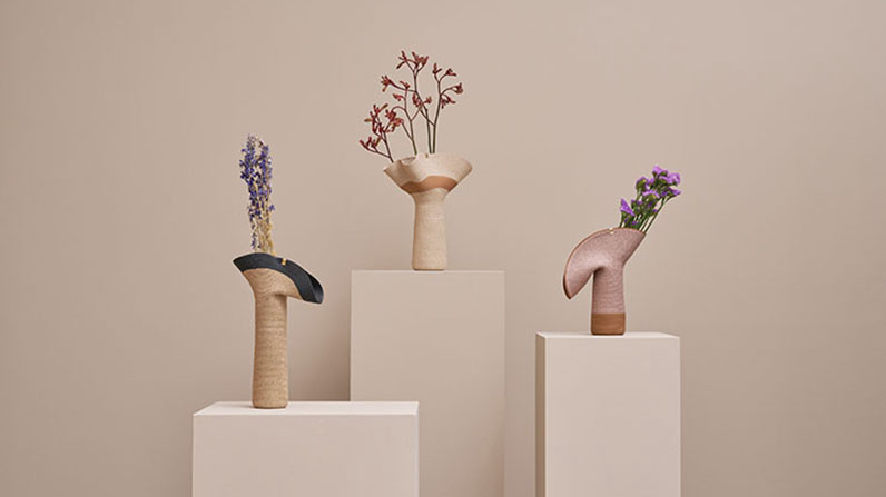 革と和紙を結び付けたフラワーベース クラフツマンシップを感じさせる「Lapel」 ｜デザインを深掘り MdN