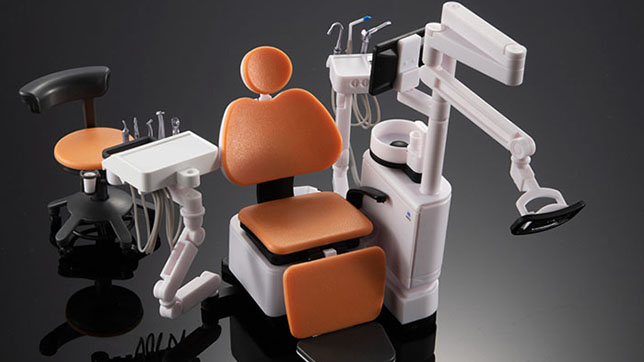 バンダイ、歯科チェアを12分の1のサイズで再現「1/12 歯科チェア シグノ T300」を発売 ｜デザインを深掘り MdN