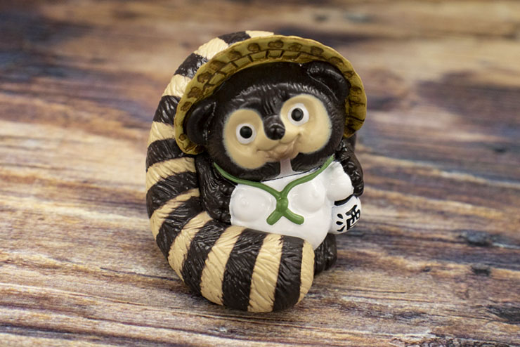 TAMA-KYU、タヌキの一部をデフォルメした「大きくなっちゃっタヌキ」を発売 ｜デザインを深掘り MdN