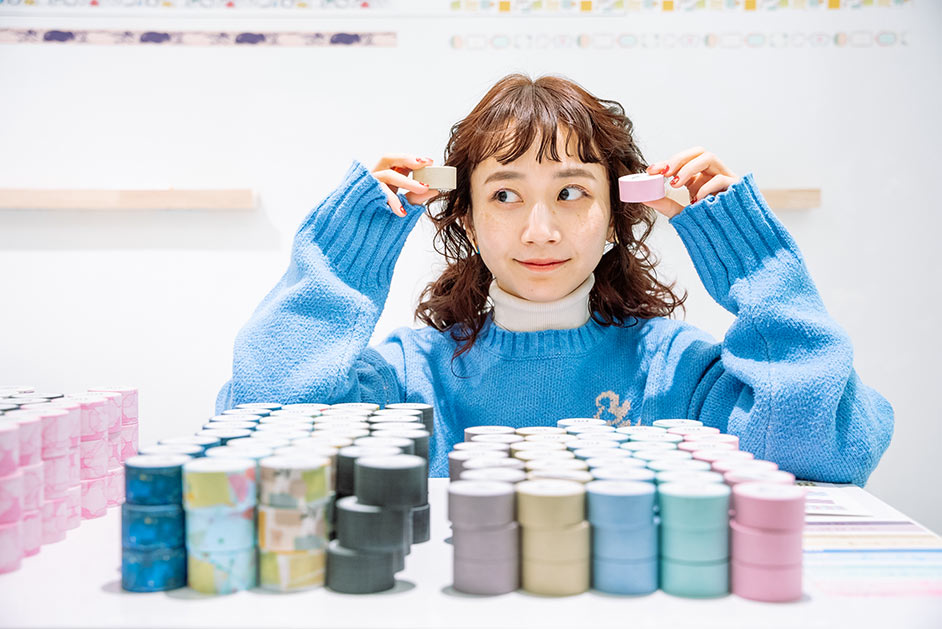 蔵前の「mt lab.」を特集！量り売り、企画展など、マステ好き必見のショップ【三戸なつめ×東京の文房具店】 ｜デザインを深掘り MdN