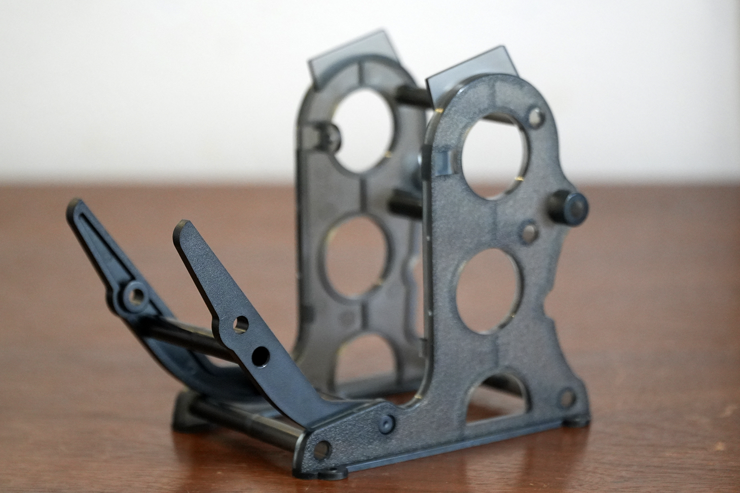 発売前からSNSで話題沸騰！Gakken「大人の科学マガジン」の付録、手乗りサイズの小さな活版印刷機で味のある印刷を楽しもう ｜デザインを深掘り MdN