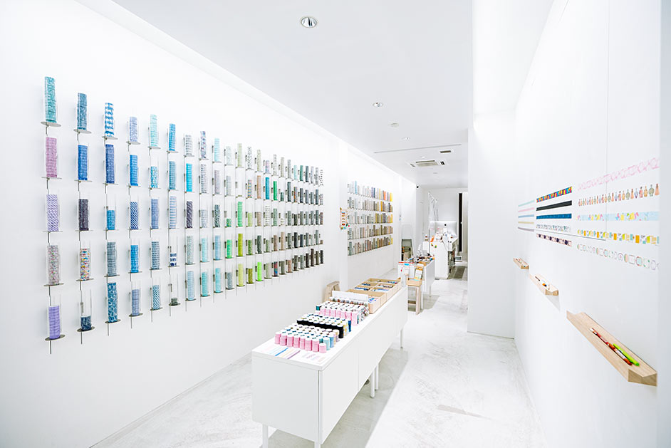 蔵前の「mt lab.」を特集！量り売り、企画展など、マステ好き必見のショップ【三戸なつめ×東京の文房具店】 ｜デザインを深掘り MdN